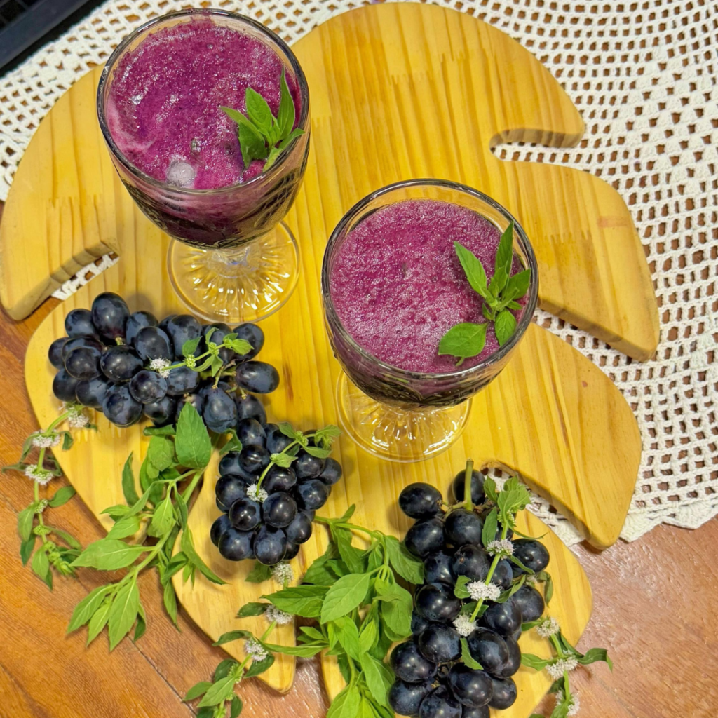 Suco de Uva com menta - El Ciruelo