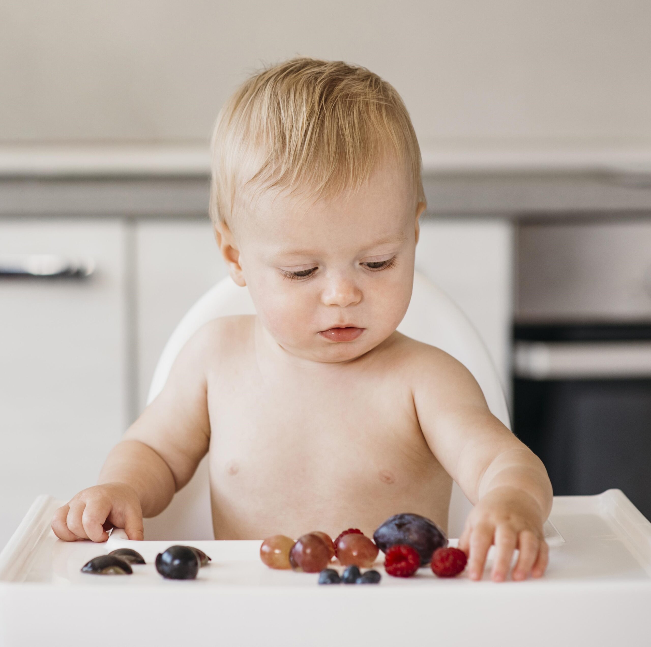 Pode dar uvas para bebê de 6 meses?